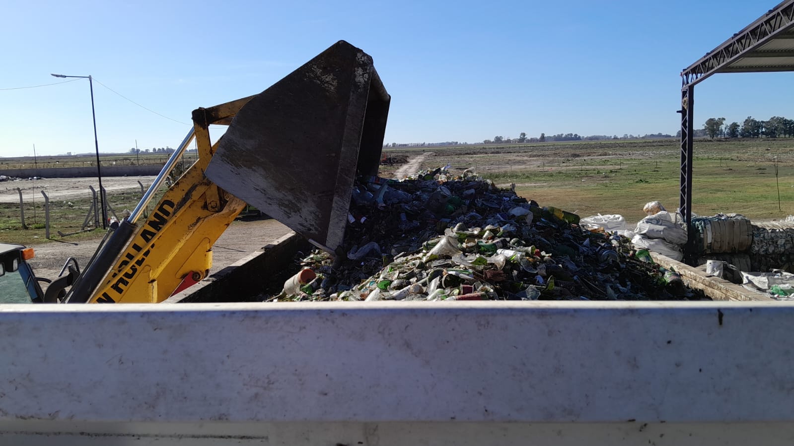 ECOPLAN: nueva carga de residuos de vidrio en Alberti – Baires Centro
